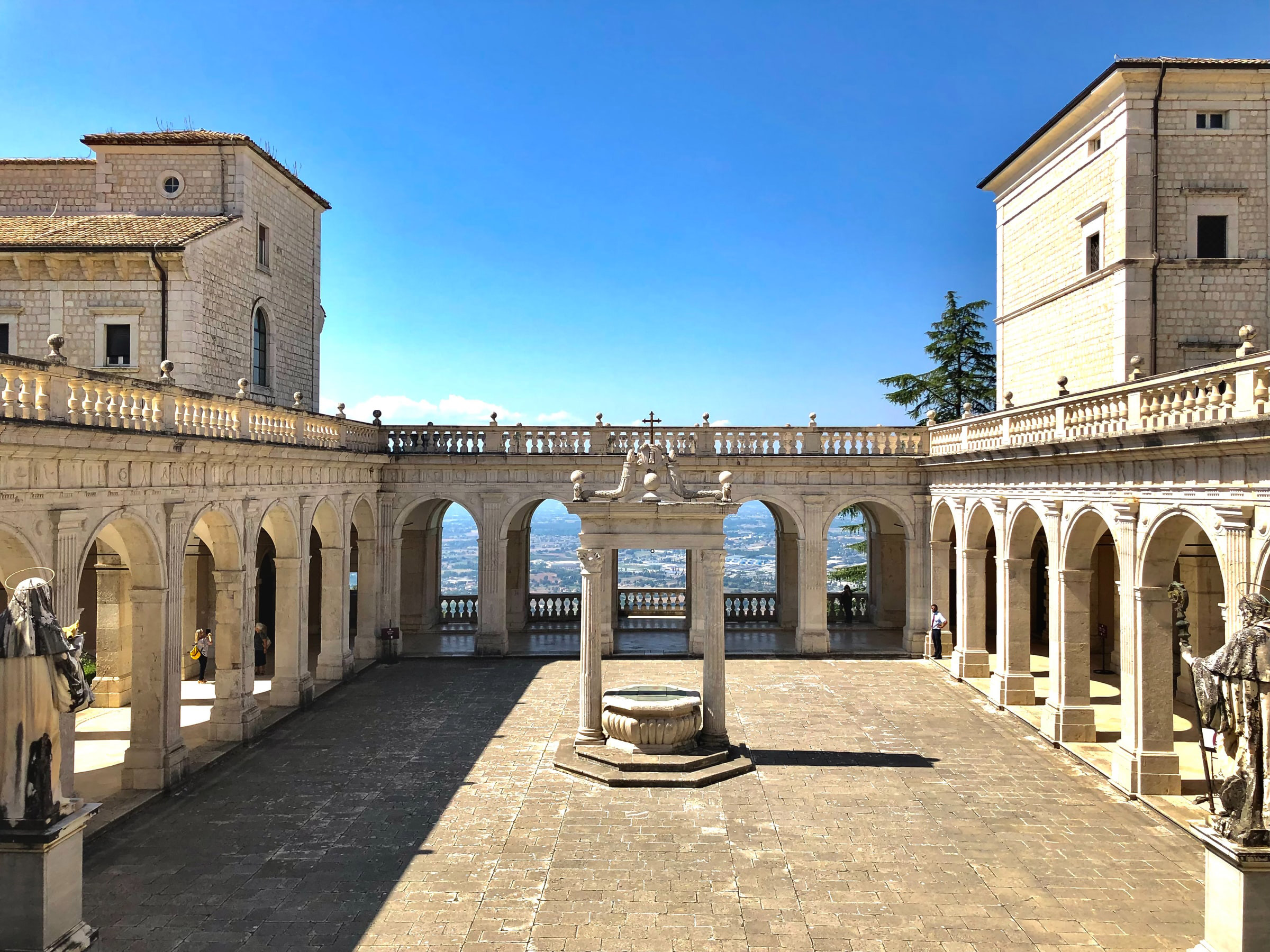 Ciociaria: un viaggio tra acropoli e abbazie · Byways Of Italy